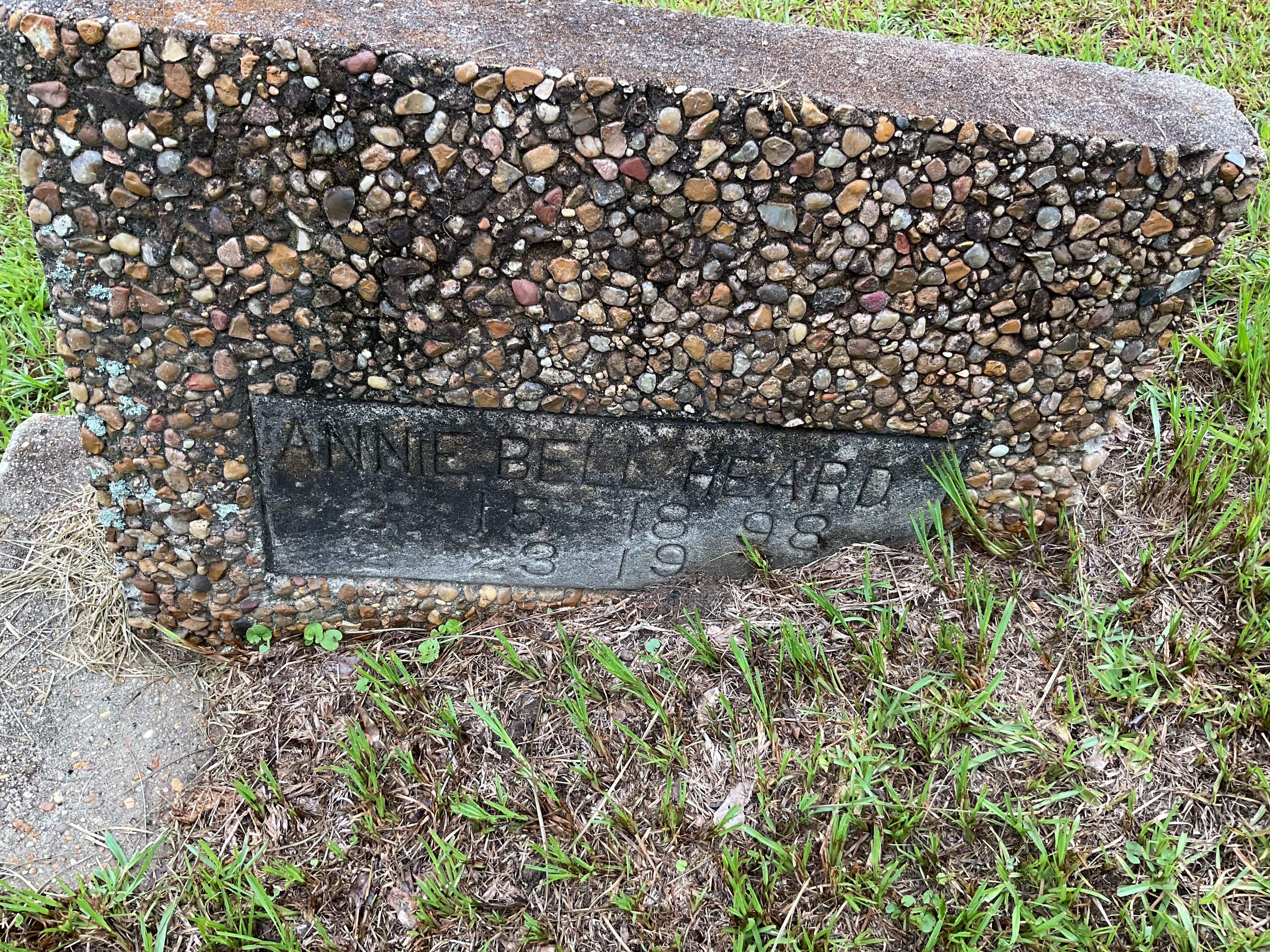 Annie Bell Heard Headstone – Our Unique Stories